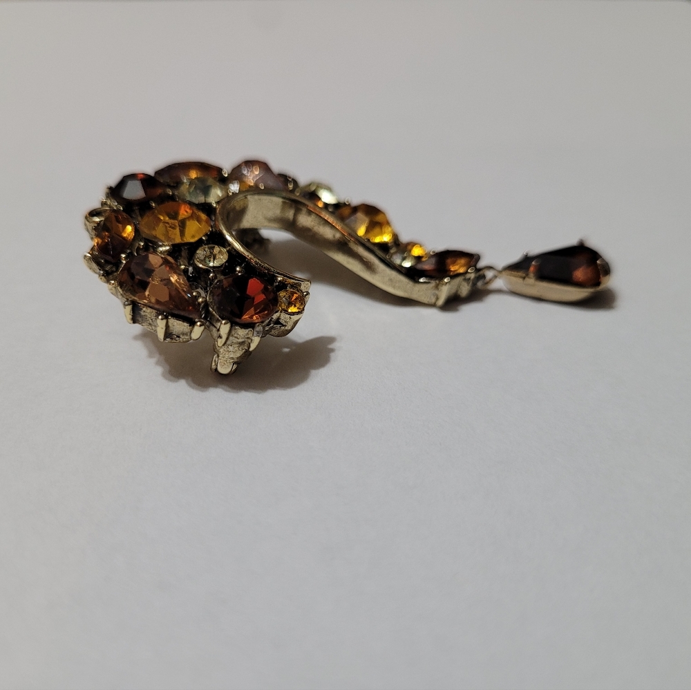 Vintage Lisner Question Mark Brooch - Gem